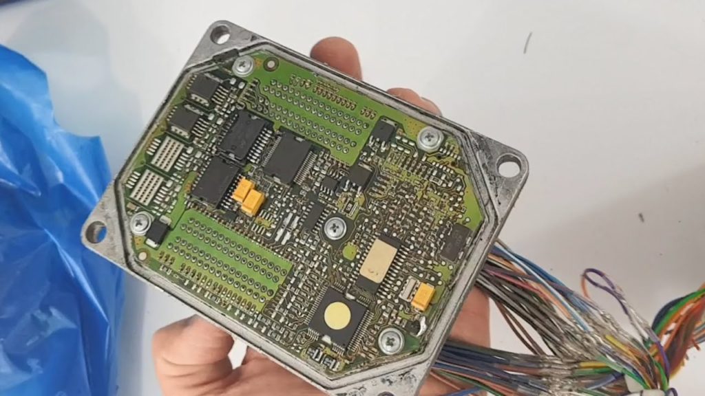 IAW 5NF – Driver da bobina de ignição - AutoEletrônica